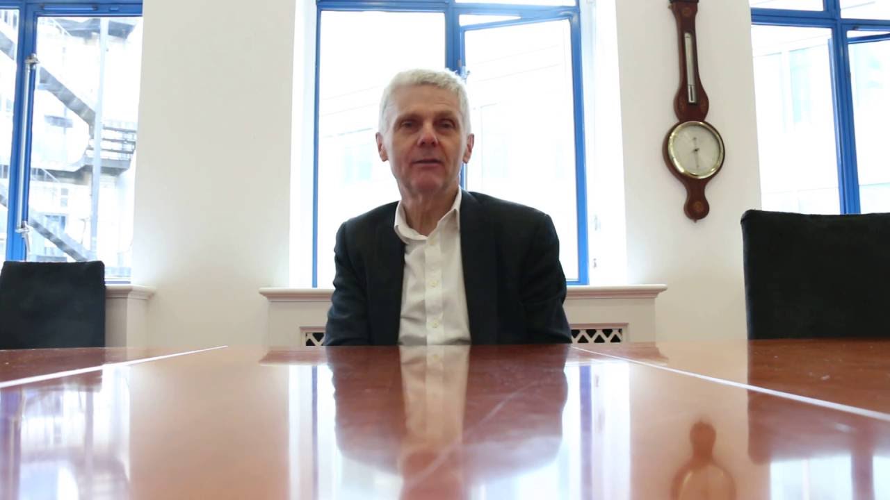 Brexit: l'intervista di TPI a Tony Travers - parte 1 - YouTube