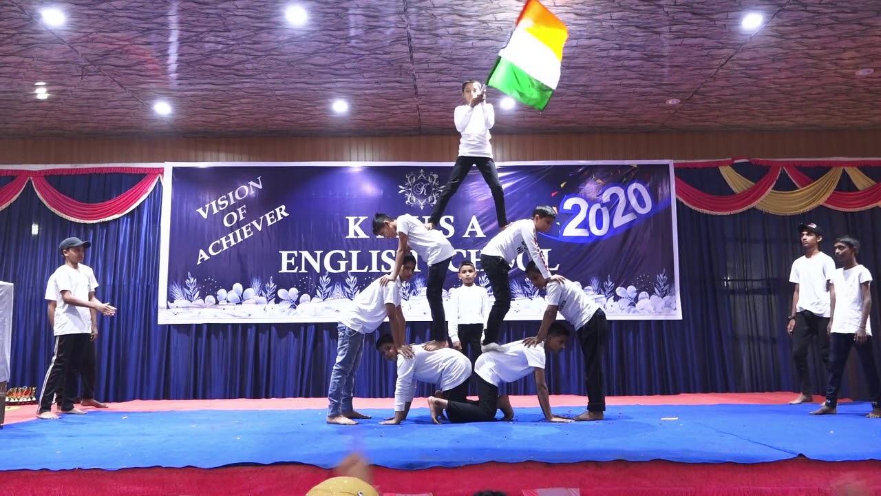 KAUSA ENGLISH SCHOOL HUMAN PYRAMID - YouTube