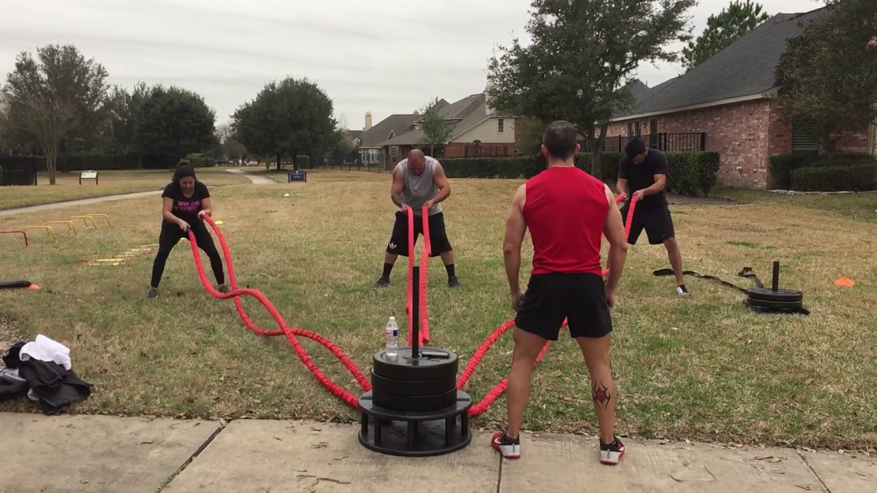 FSM Fitness Outdoor Training - YouTube