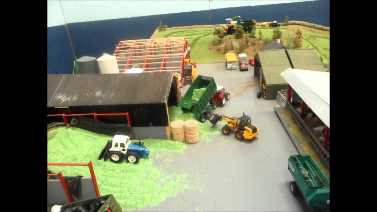 model show at tractor world - YouTube