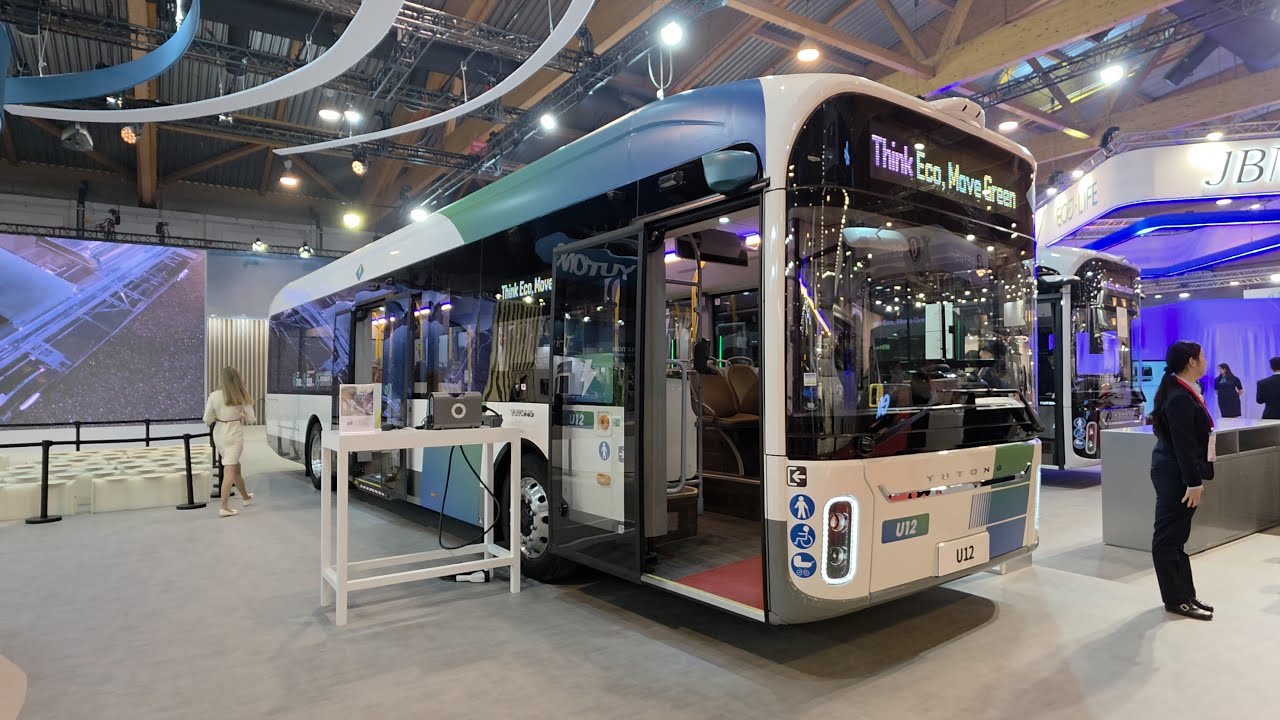 Yutong U12 Premium Electric Bus - Busworld Europe 2025 - YouTube