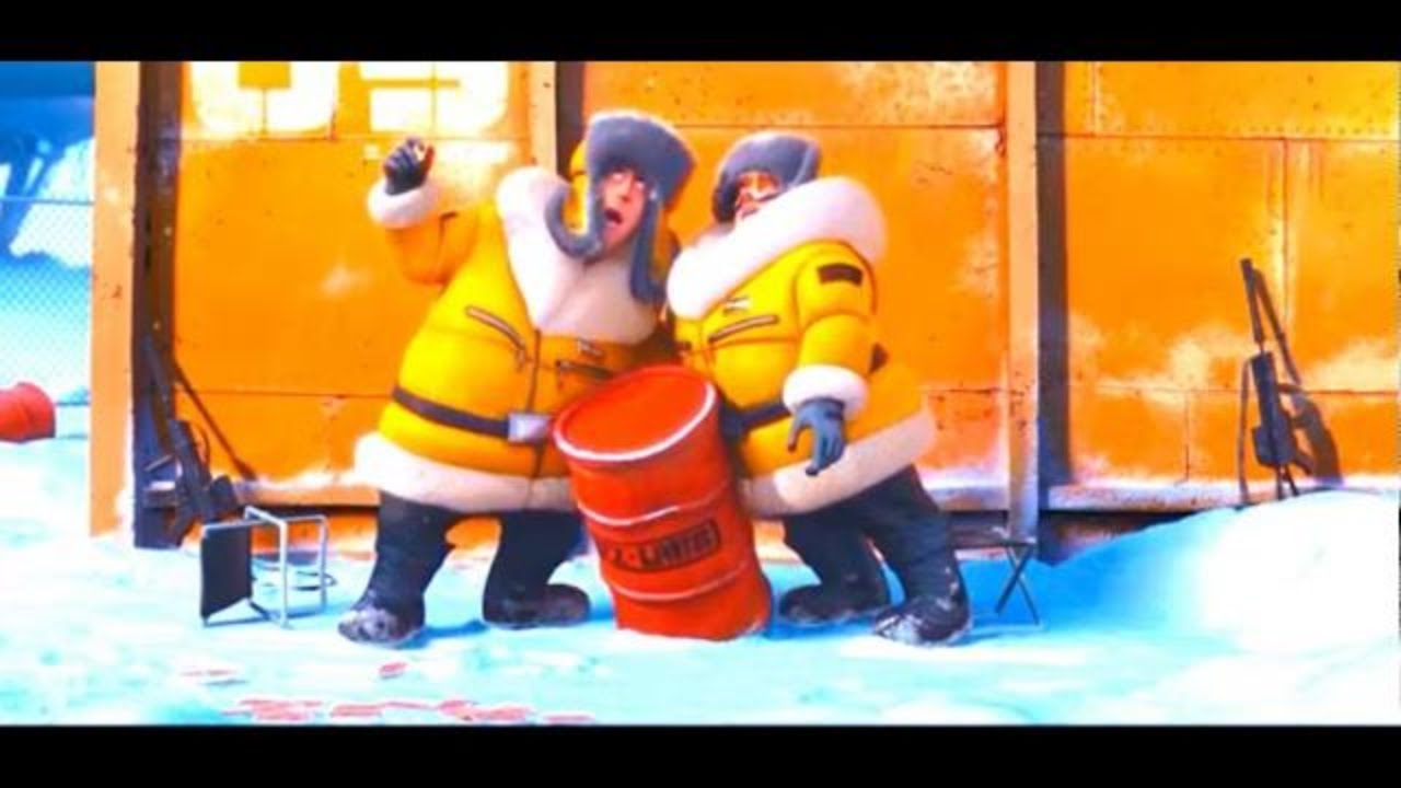 DESPICABLES ME 2 GIANT MAGNET BEST SCENES - YouTube