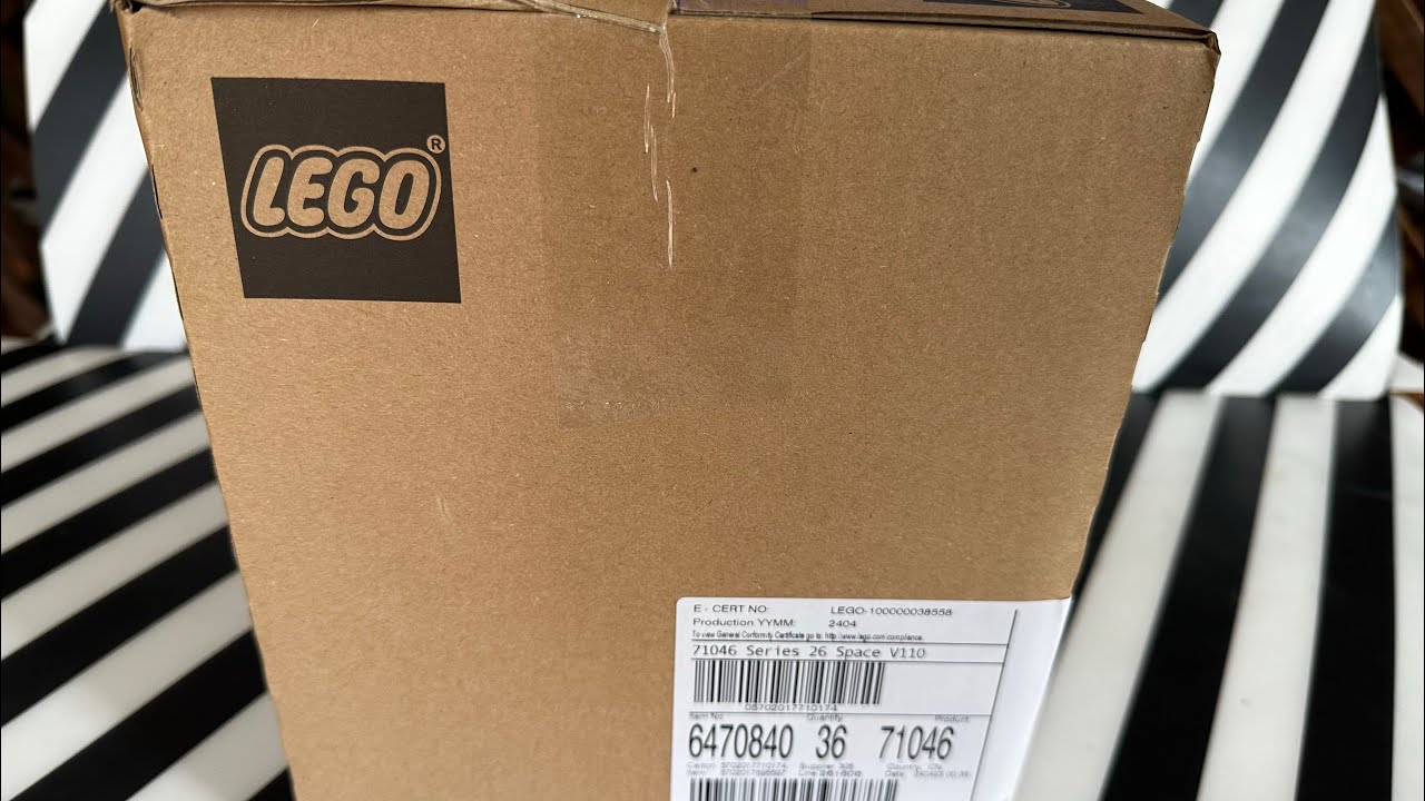 Opening and assembling factory sealed Lego CMF Miniature series 26 Set ...