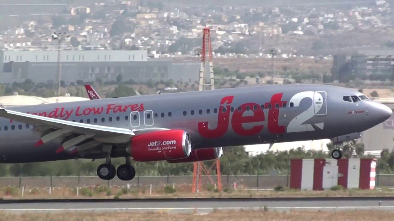 Jet2 Boeing 737-800 G-JZBN Landing Malaga LEMG - YouTube