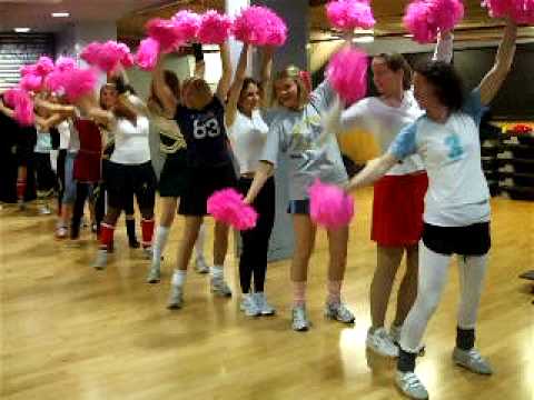 Save the cheerleading team - Hey Mickey dance!! - YouTube
