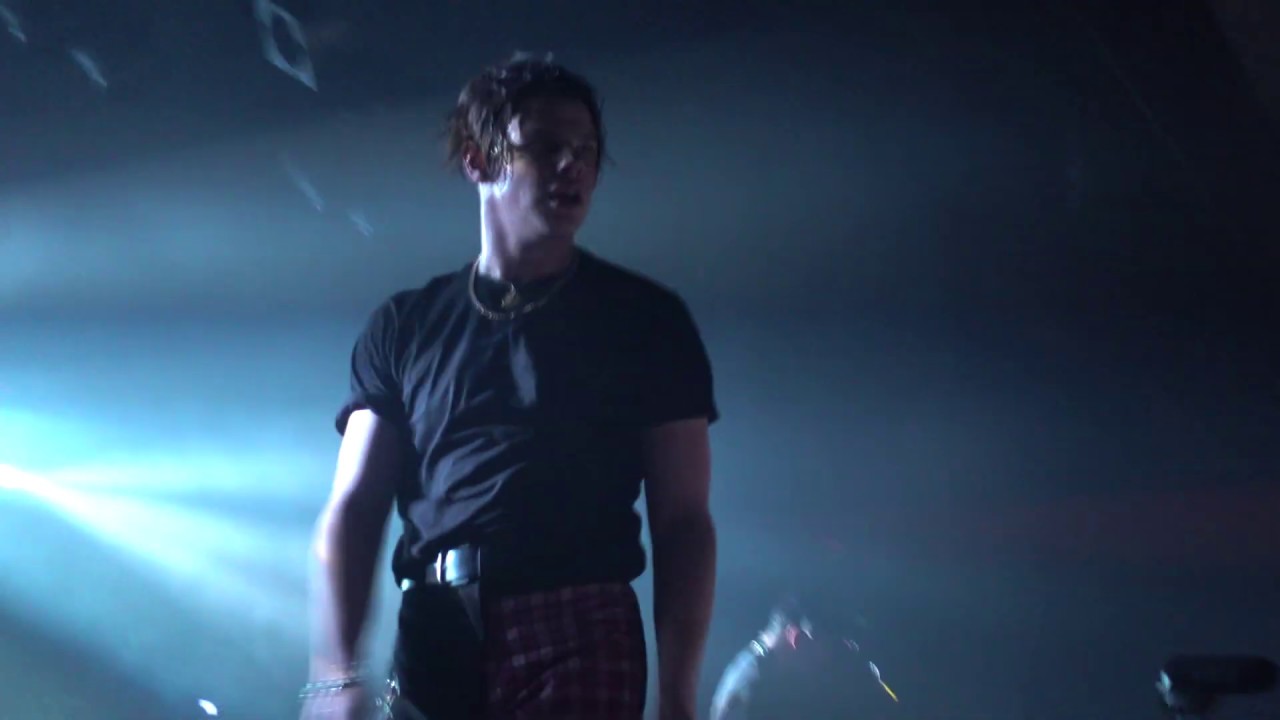 Yungblud - Polygraph Eyes (Live Croxton Bandroom, Melbourne 8/2/19 ...