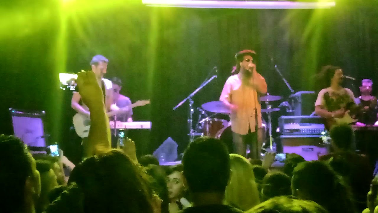 Tributo a Bob Marley Mono Roots - YouTube