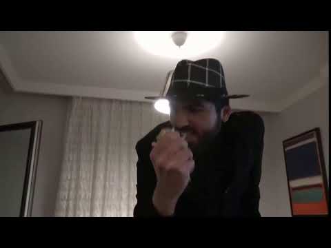 Çekirdek Yiyen İnsan Kendisine Saygısı Olmayan Bir Kancıktır