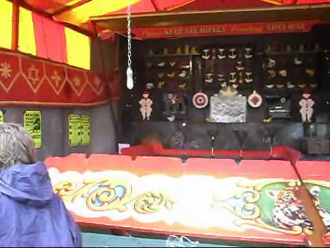 Fun Fair Shooting Gallery - YouTube