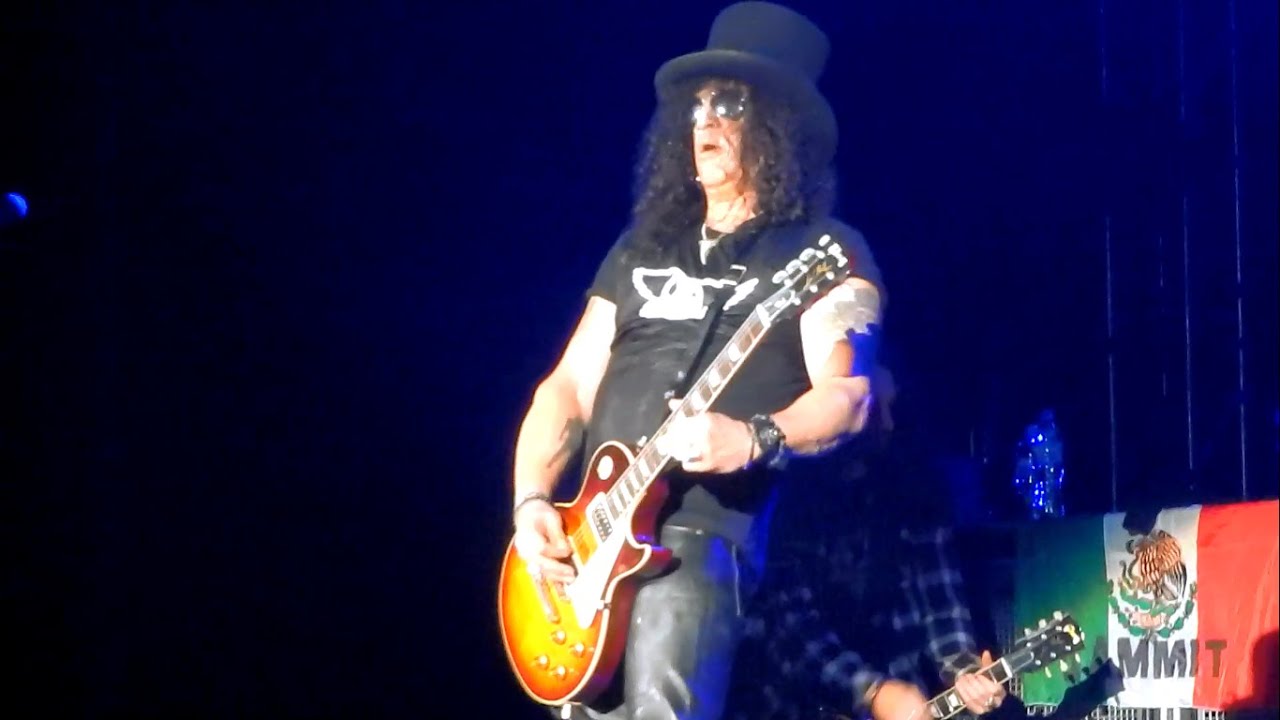 Slash Rocket Queen live Mexico City 2015 (Pepsi Center) - YouTube