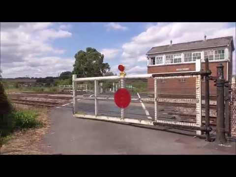 Bishton Level Crossing - Newport, South Wales - YouTube