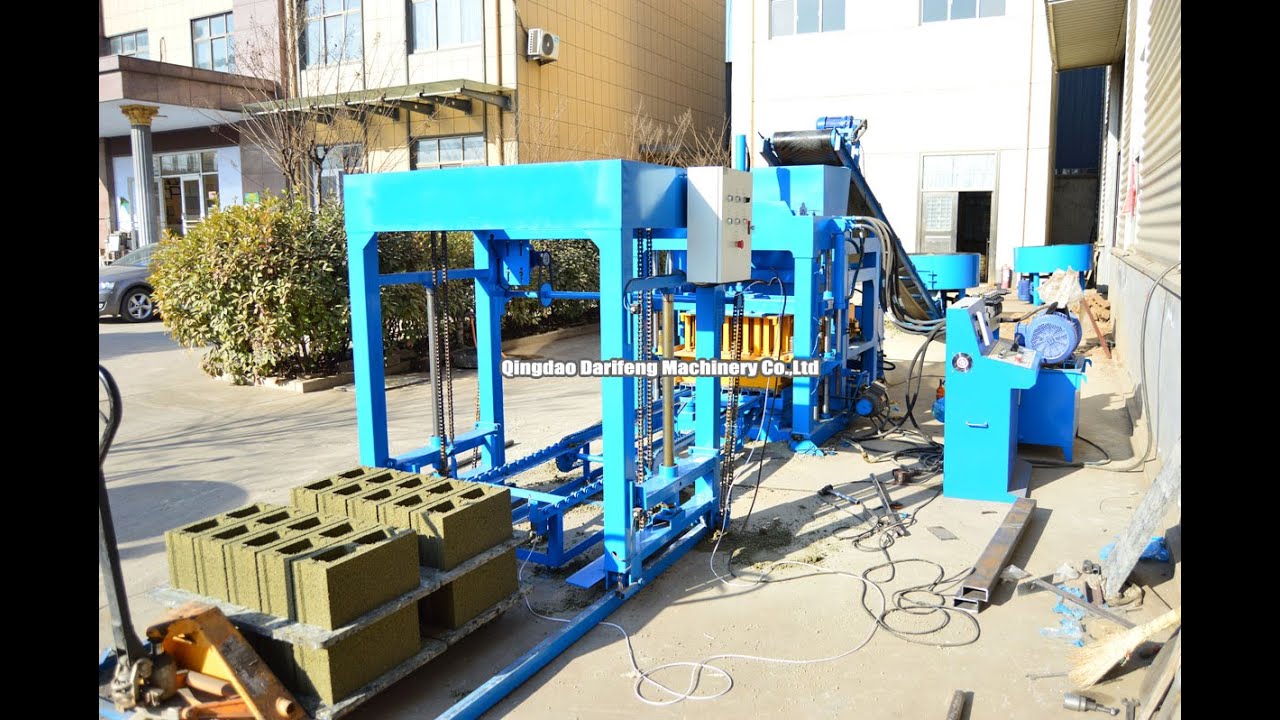 QT4 18 concrete block machine Produce 6inches hollow blocks - YouTube