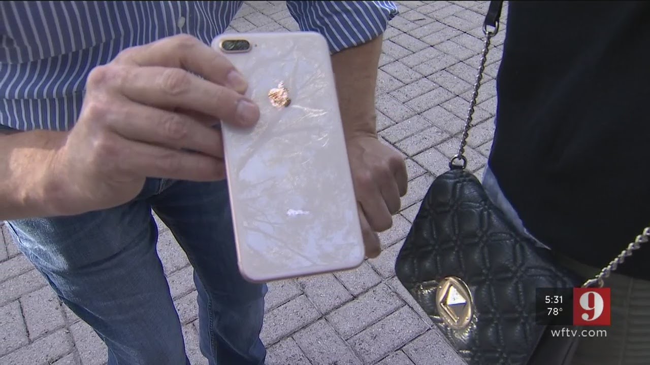 Video: Pick-pocketers target people on Wall Street - YouTube