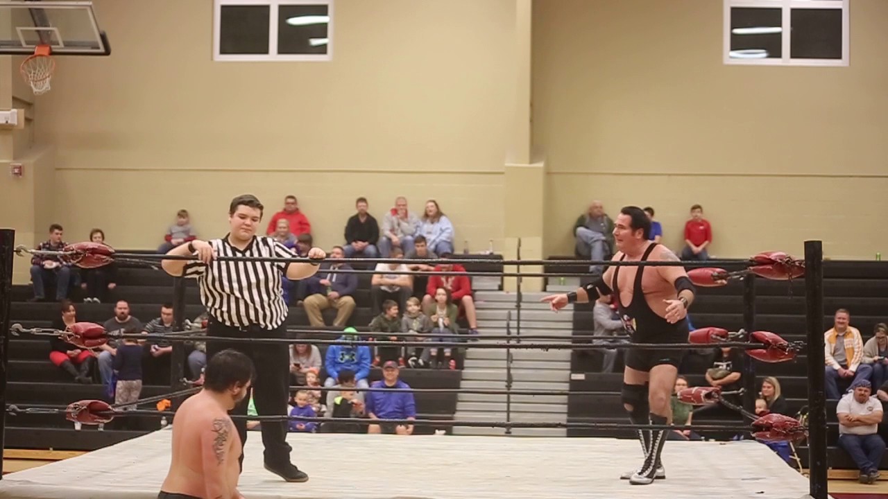 Deke Rivers v Zander Storm - YouTube