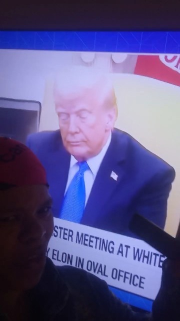 Trump's HEATED 😡 About Elon Musk being on Time Sitting at HIS DESK # ...