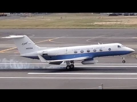 *RARE* NASA Gulfstream C-20A [N802NA] Landing at PDX - YouTube