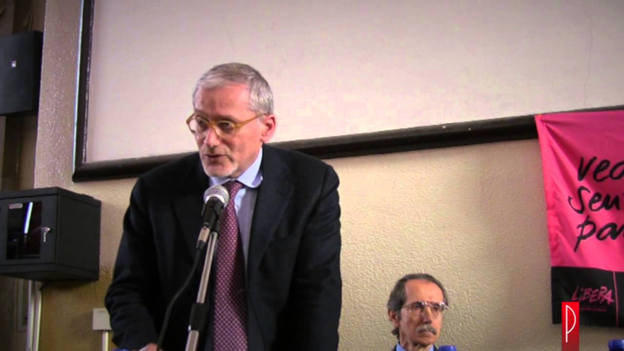 Insegnare la letteratura oggi - Mario Palumbo - YouTube