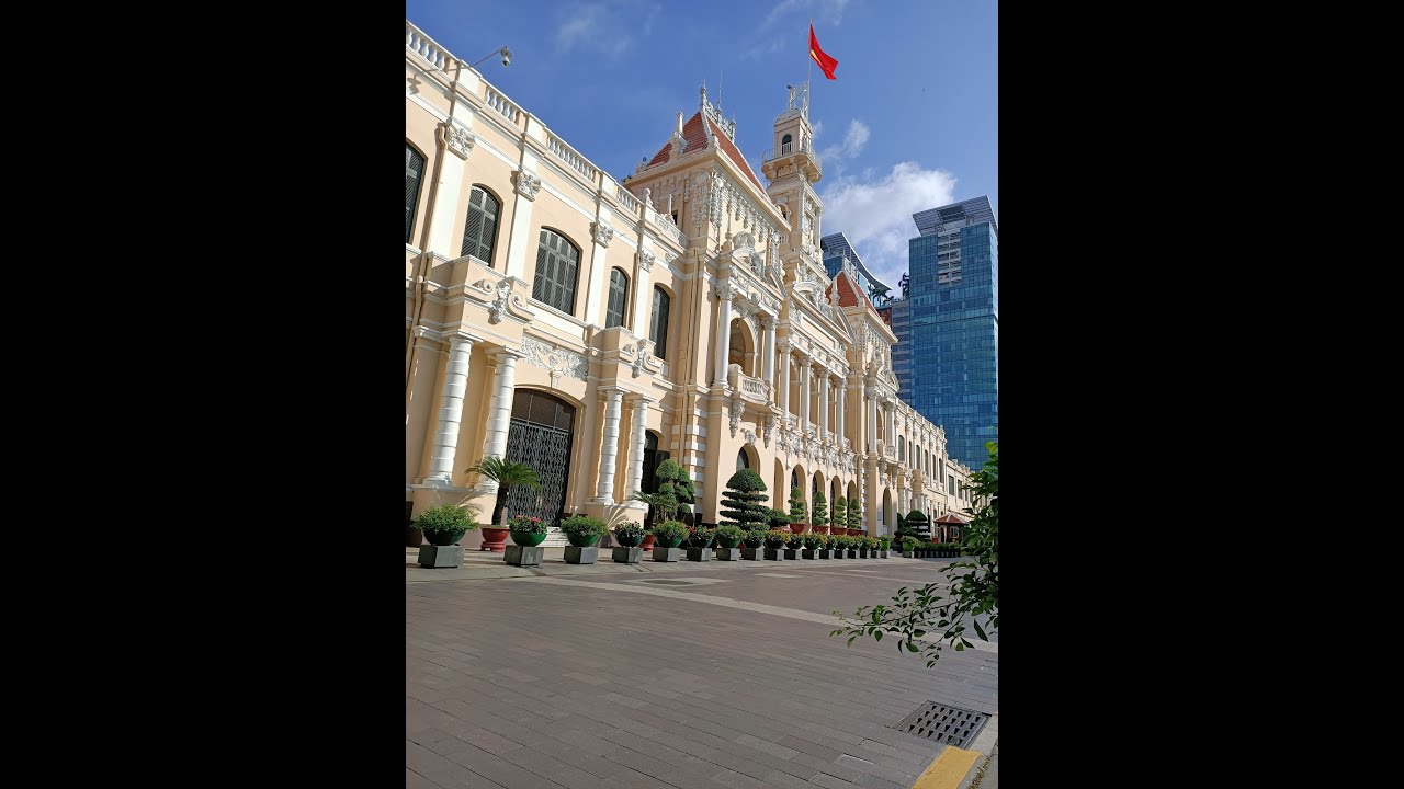 A must see in HCMC - YouTube