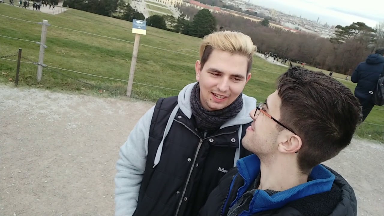 Bence és Bálint - Bécsi kirándulás - YouTube