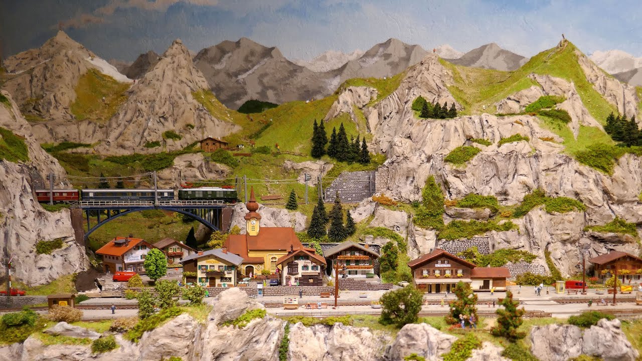 Tonis Alpen-Modellbahn "Silvenstein", neuer Kanaltrailer, Vorstellung ...