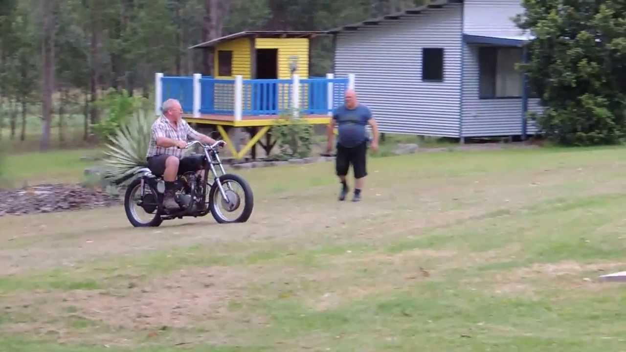 Big Bro's 1956 Triumph Thunderbird paddock basher part 2 - YouTube
