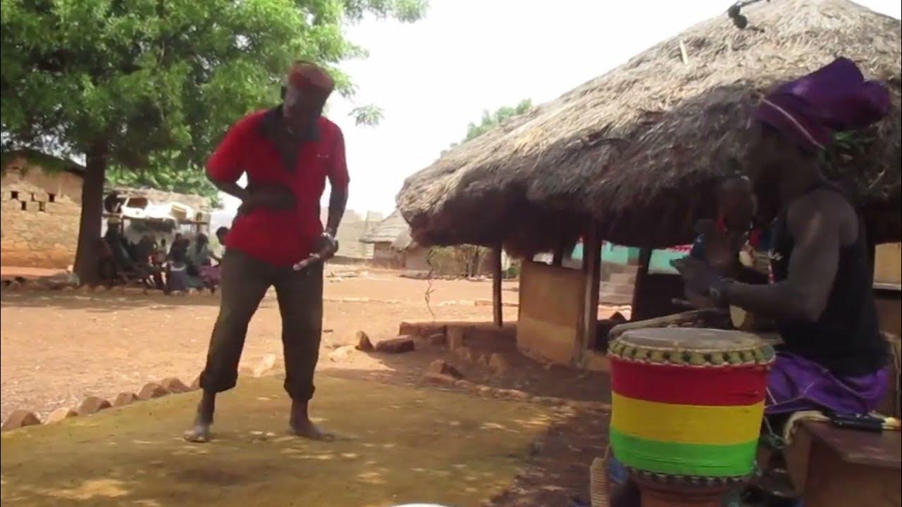 Konkobaris - Guinean Konkoba Rhythm with Electric Guitars - YouTube