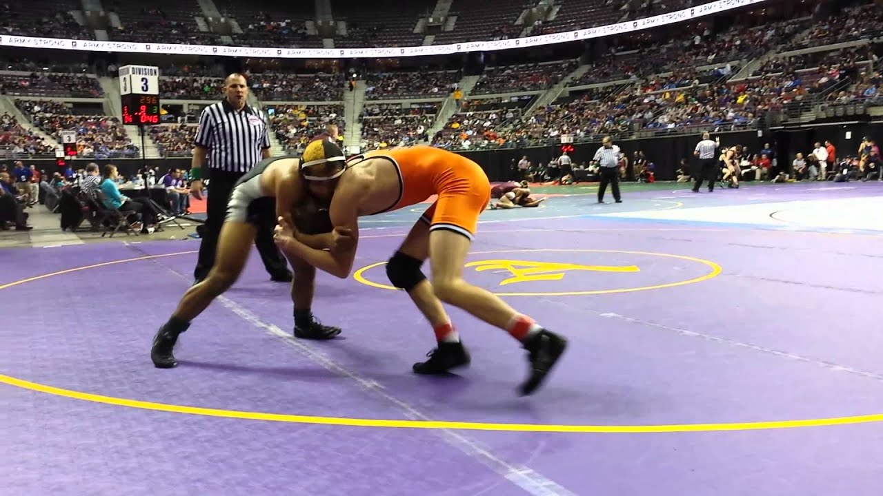Semi-finals at MHSAA States. TJ Barnes vs Escanaba - YouTube