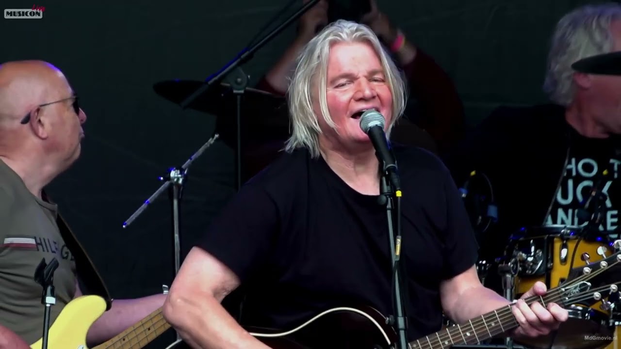 Rob Bolland and friends - YouTube