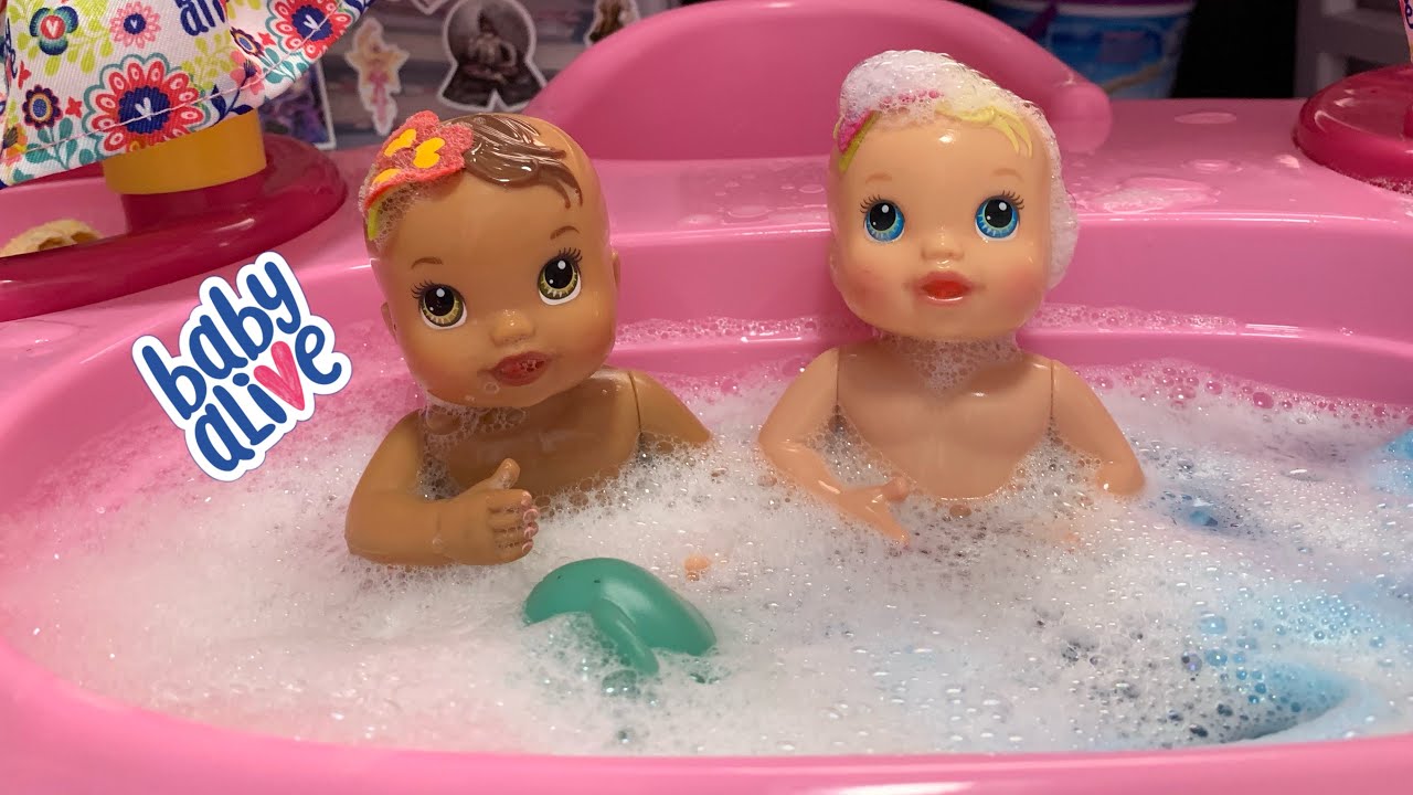 BABY ALIVE Newborn Twins Night Routine and Bath 🛁 - YouTube