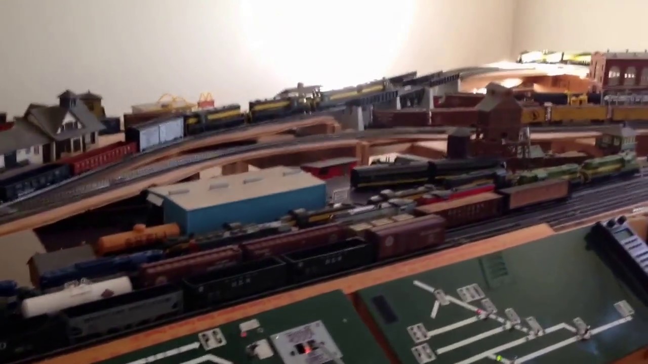 Running Trains on my Atlas Berkshire Lines Layout - YouTube
