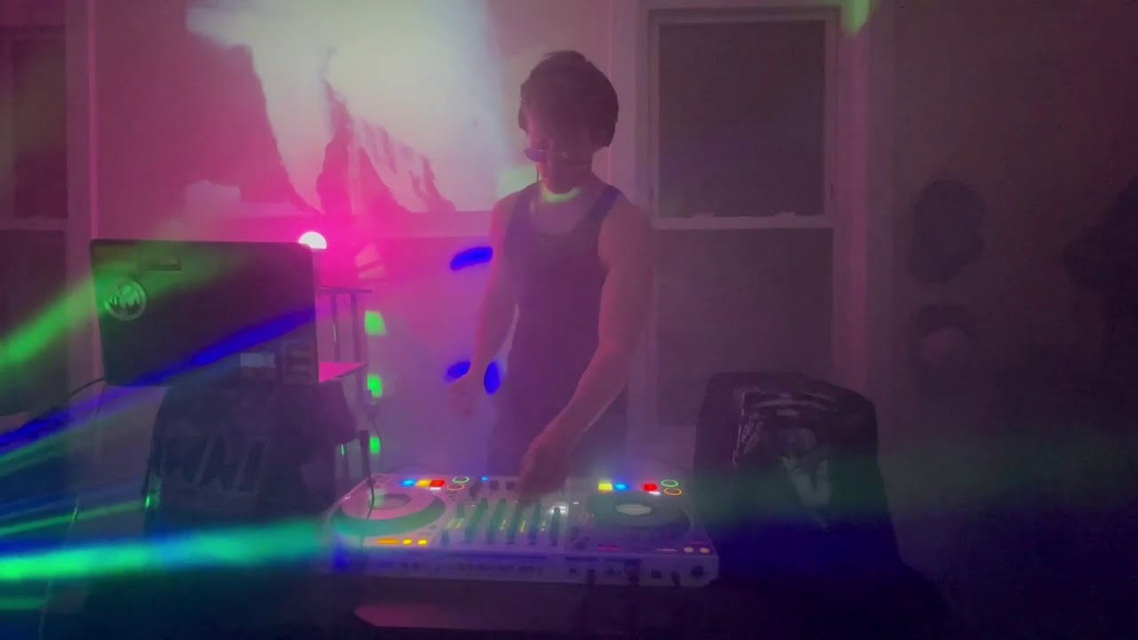 Techno & Deep House (Short Mix): Bridger Addison - YouTube