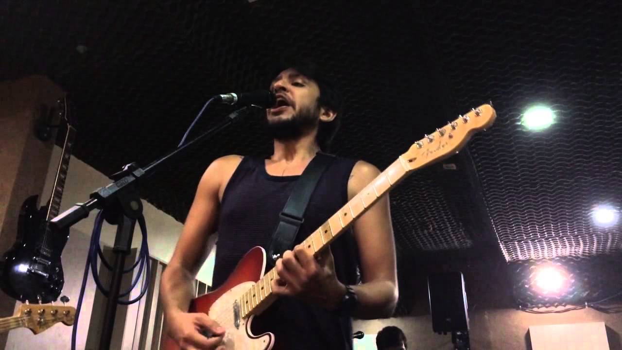 Izzy - Praticamente (Rodrigo Leal) - YouTube