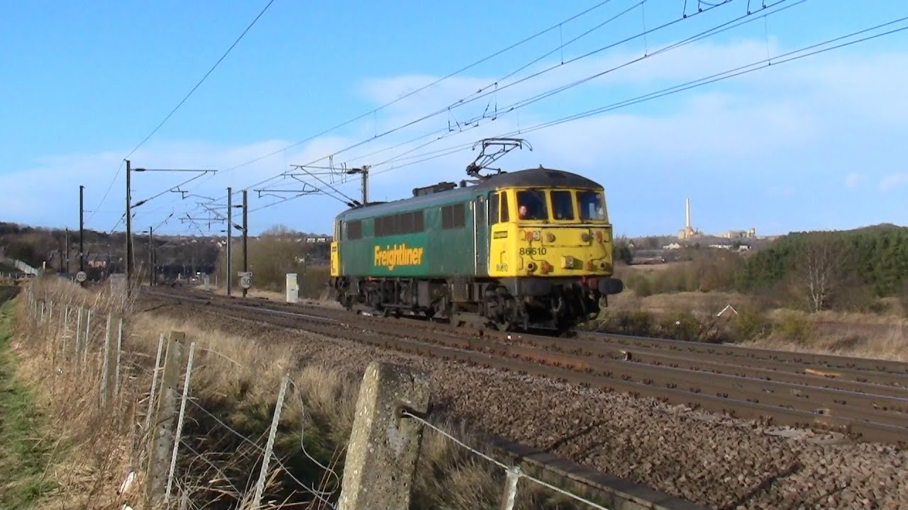 class 86 86610 route learner ecml @ ferryhill 31/01/13 - YouTube