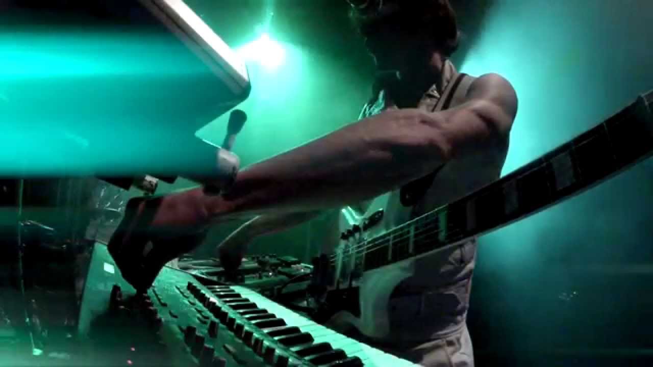 Anatopia - Virus - Live at Plötzlich am Meer 2014 - YouTube