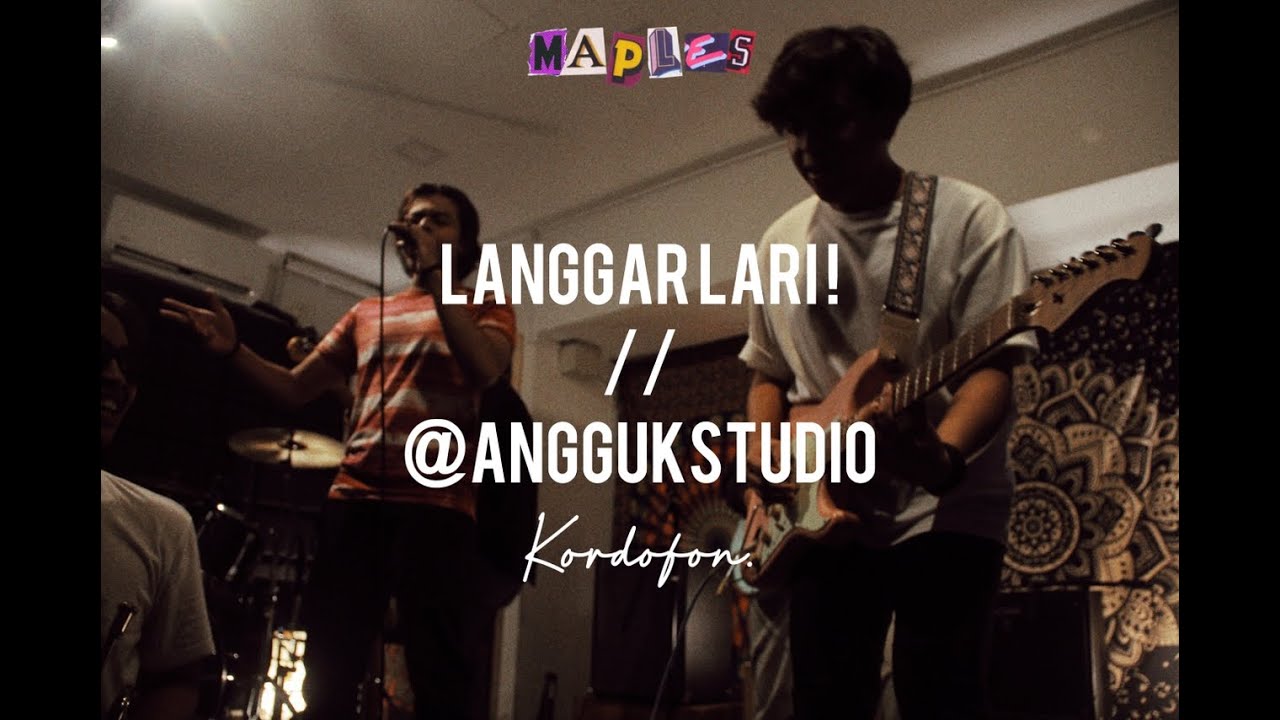 "Kordofon" by Maples (Live at Angguk Studio, Ara Damansara) - YouTube