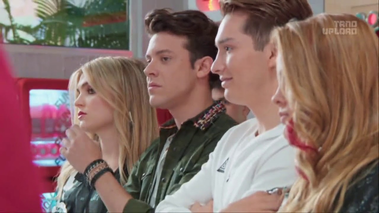 Bia un mundo Al Revés - Completo (parte 5) Pixie Elegirá quién abrir el ...