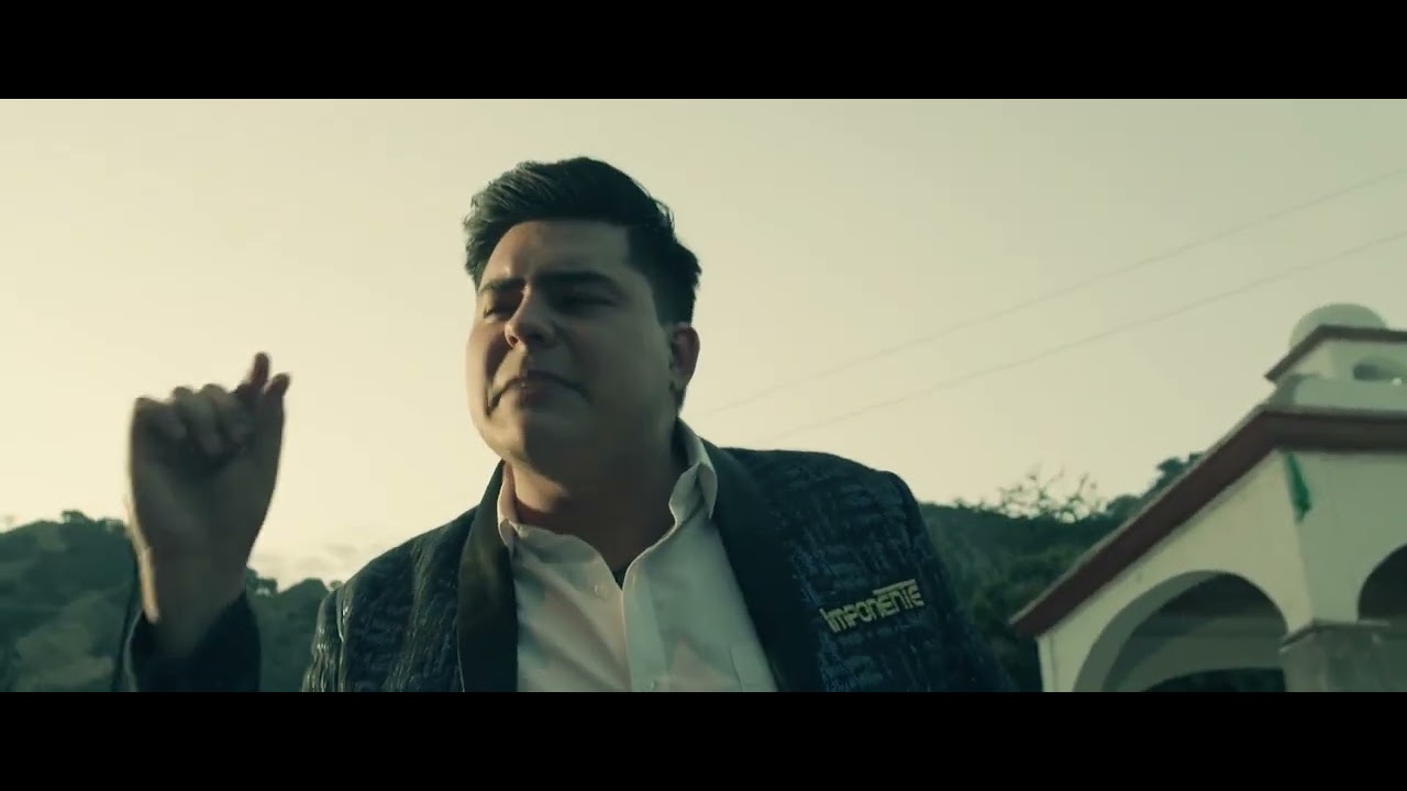 @LaImponente - Ya Falta Menos (Video Oficial) - YouTube