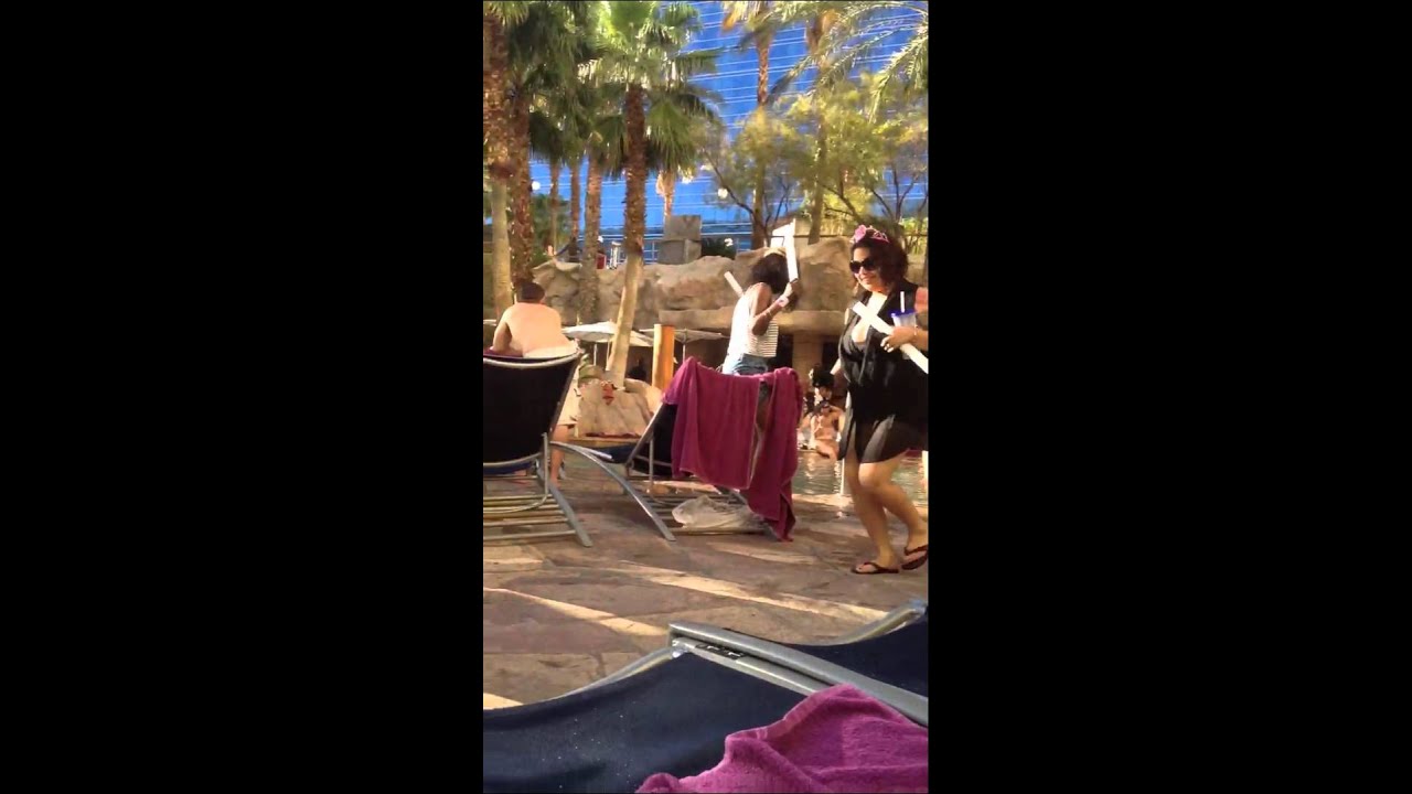 Rehab party @ Hard Rock Hotel Las Vegas - YouTube