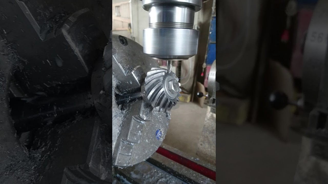 Engranaje cónico helicoidal - YouTube