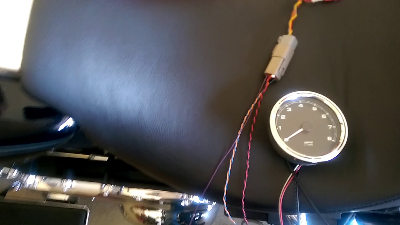 Can bus interface to tachometer. - YouTube