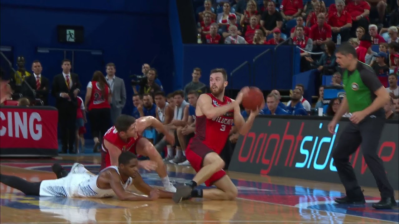 Nicholas Kay Posts 18 points & 10 rebounds vs. Brisbane Bullets - YouTube