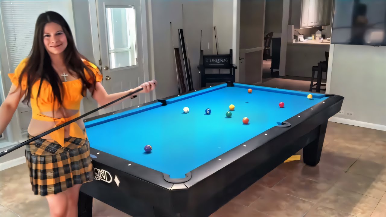 Mary Avina performs an Unforgettable 9-Ball Exhibition [4K] - YouTube