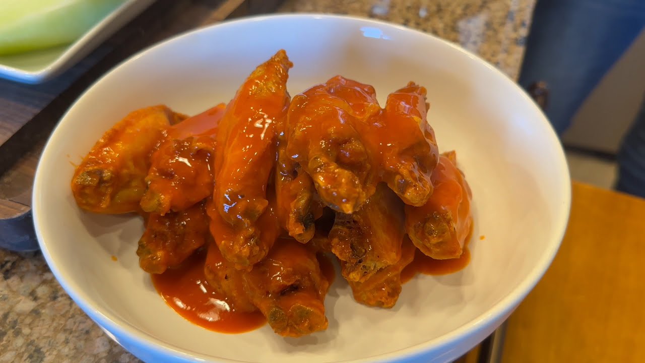 4K Super Bowl Buffalo Chicken Wings Recipe - YouTube