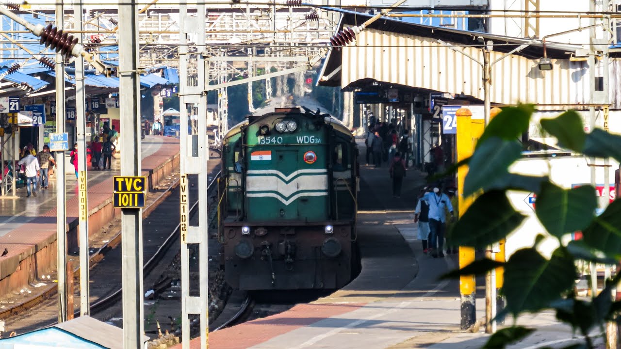 Punalur express departing from Trivandrum Central | Trivandrum Central ...