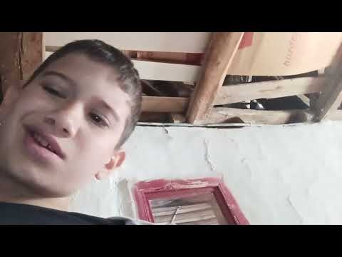 Köyde  gizli  banyo