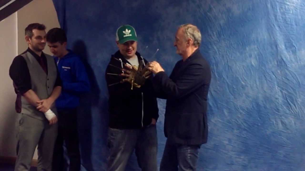 Photo shoot with Robert Englund! - YouTube
