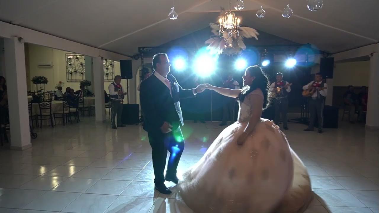 PRIMER VALS XV XIMENA - YouTube