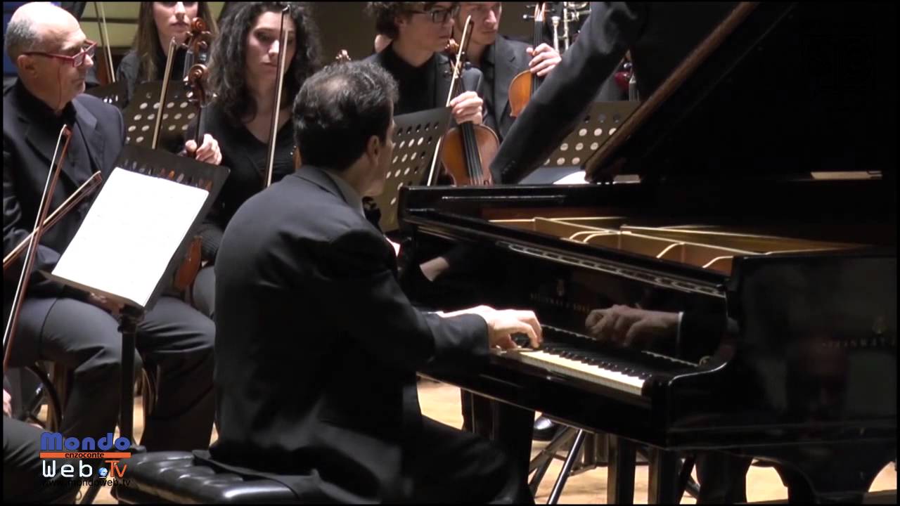 Concerto M° Marco Pasini - YouTube