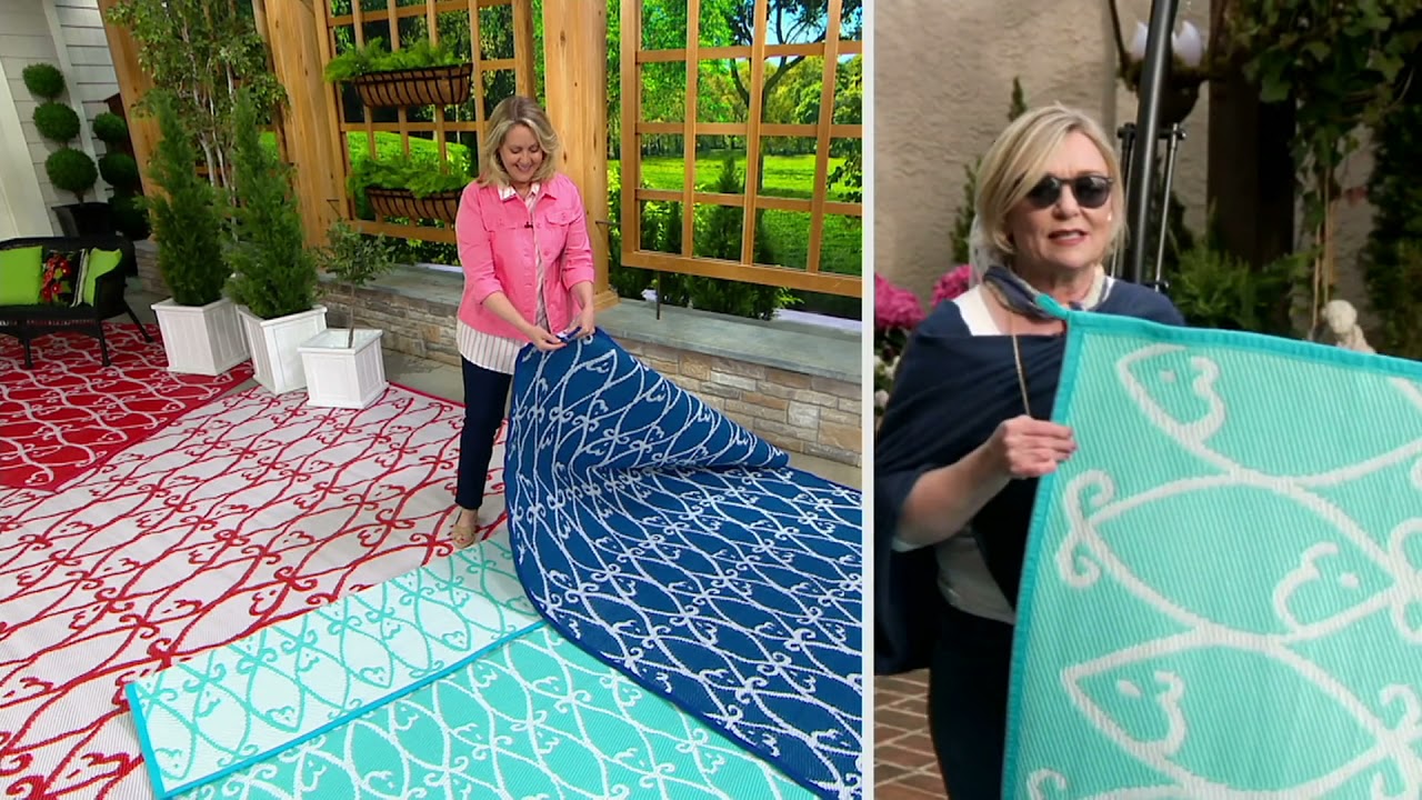 Barbara King Intertwining Fish Reversible Indoor/Outdoor Patio Mat on ...