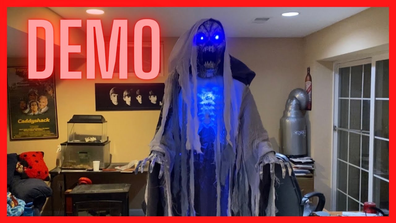 2017 Rising Glowing Ghoul Animatronic Demo! - YouTube